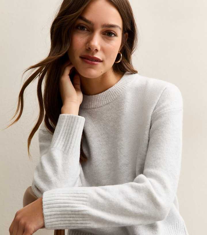 Petite Light Grey Midweight Knit Jumper | New Look