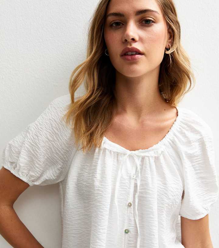 White Crinkle Buttoned Top | New Look