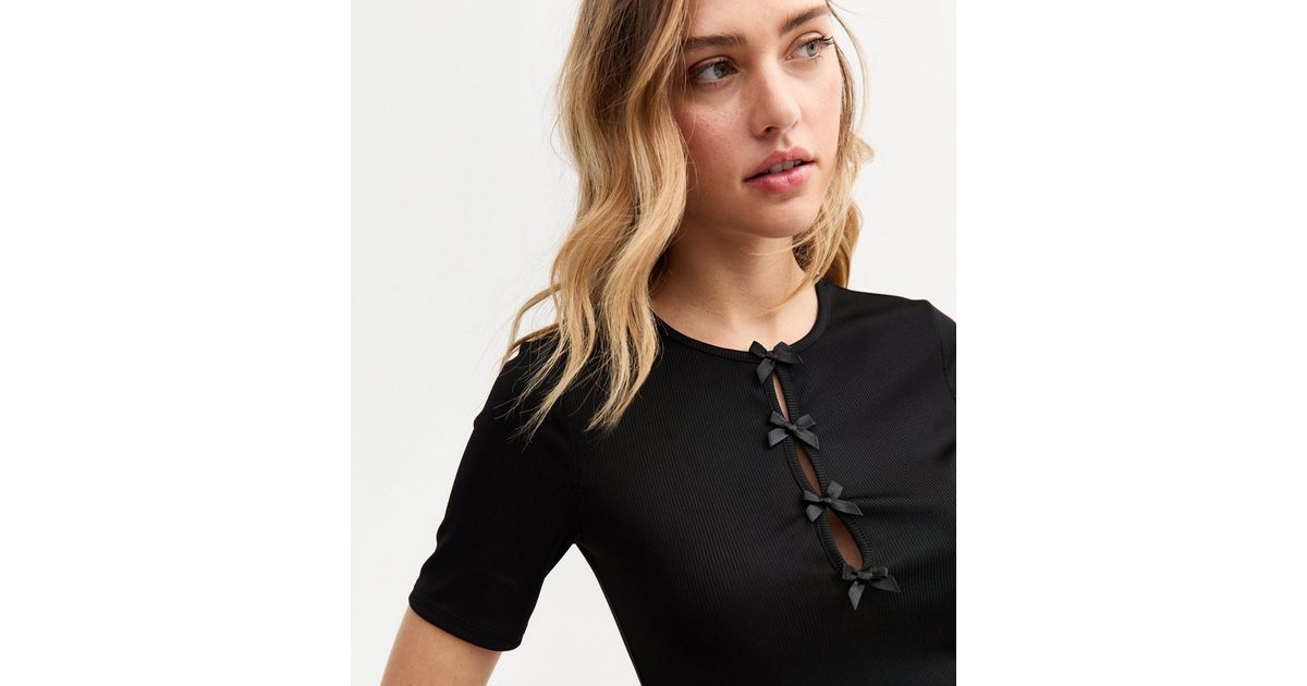 Black Ribbed Bow Appliqued Top | New Look