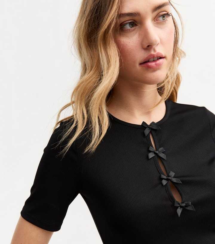 Black Ribbed Bow Appliqued Top | New Look
