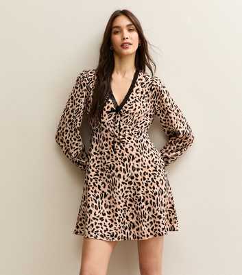 Leopard Print Dresses | New Look