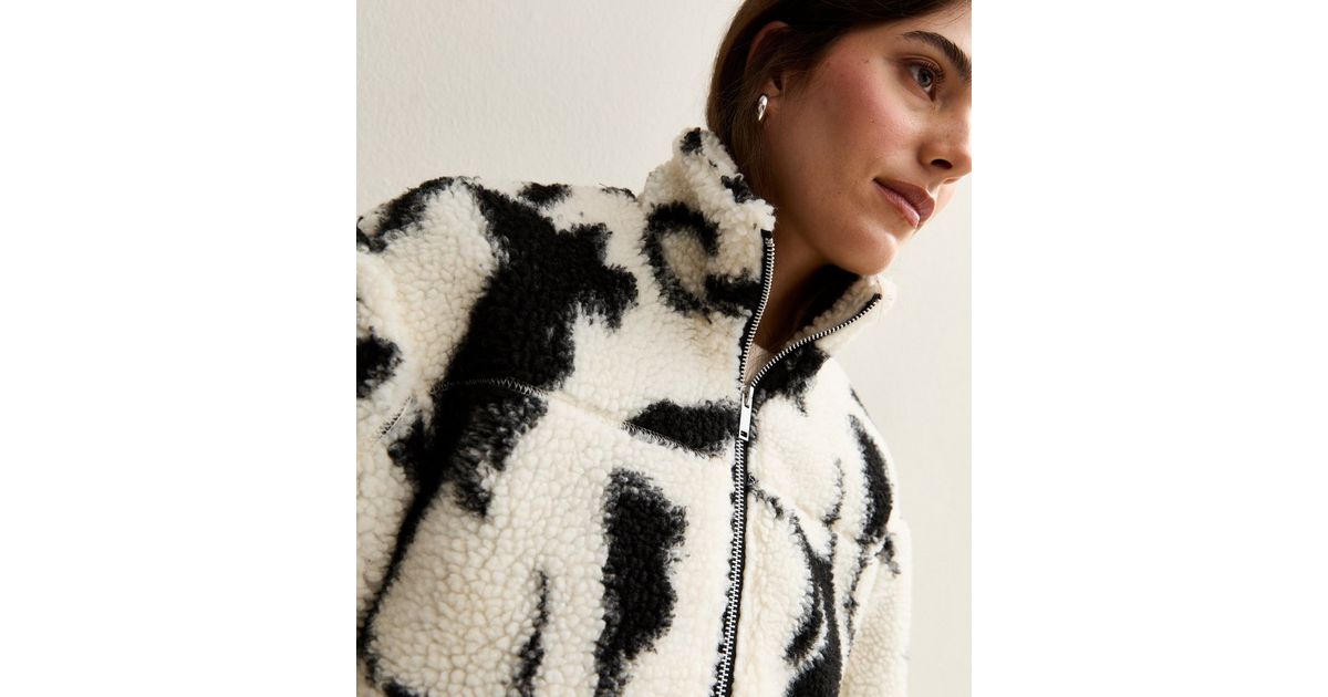 Black Abstract Print Borg Jacket | New Look