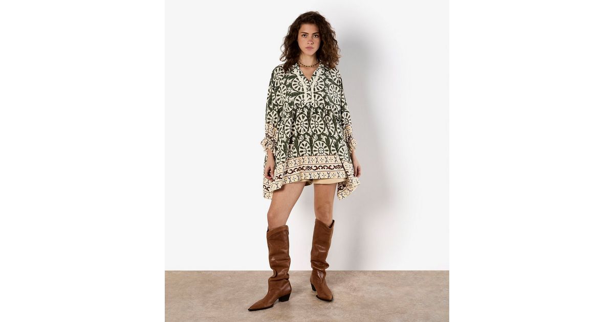 Apricot Khaki Border Print Top | New Look