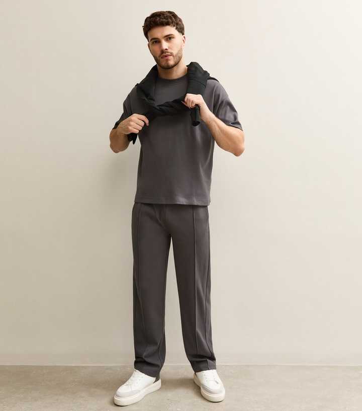 Dark Grey Relaxed Straight Leg Pintuck Joggers | New Look