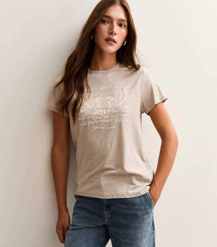 Off White Rock Burnout Girlfriend T-Shirt | New Look
