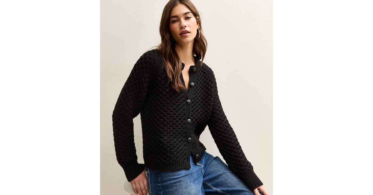 Black Chunky Crew Neck Cardigan | New Look
