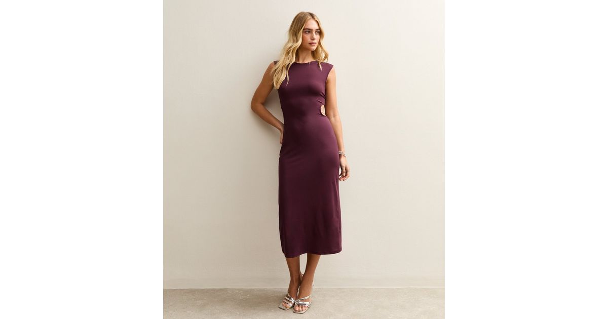 Dark Burgundy Side Cutout Diamante Chain Midi Dress | New Look